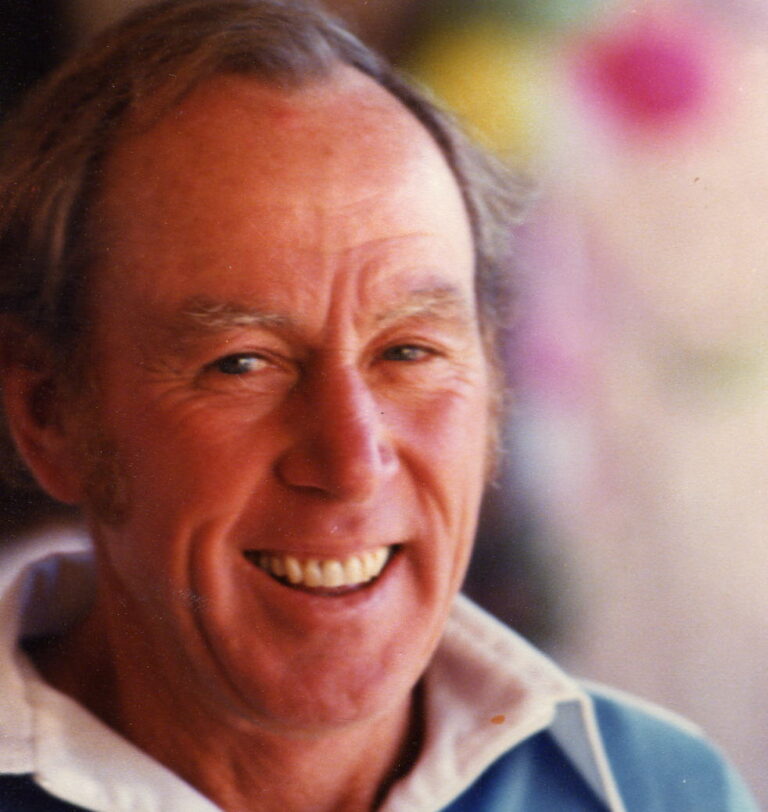 William McDougall Presented Award - Coober Pedy Health History